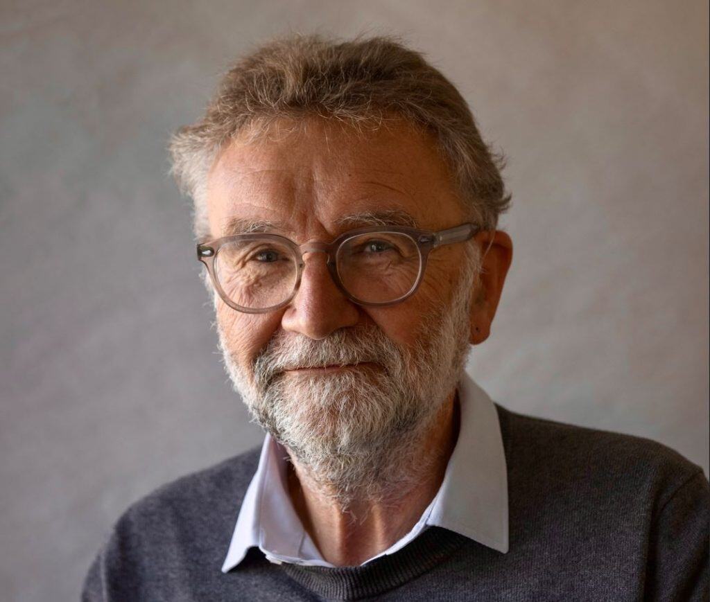 Founder Tony Redmond to step down as Chair - UK-Med